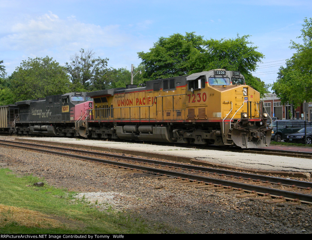 UP 7230 Leads a Loaded Coal Train Eastbound as it nears the Summit of the Hill at Kirkwood